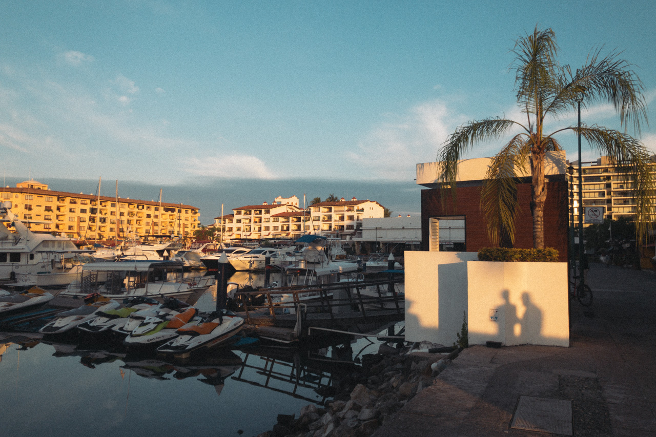Puerto Vallarta: Hidden Beach in Marietas Islands｜マリエタス島の隠されたビーチ - 世界23 ...